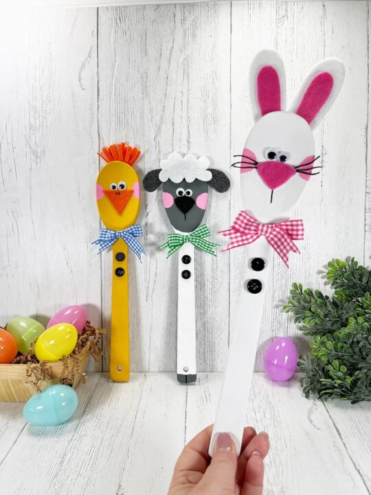 Painted Wooden Spoon Craft - Big Family Blessings