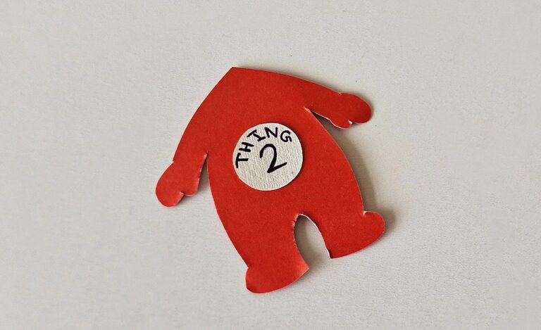 Thing One and Thing Two Dr. Seuss Craft - Big Family Blessings