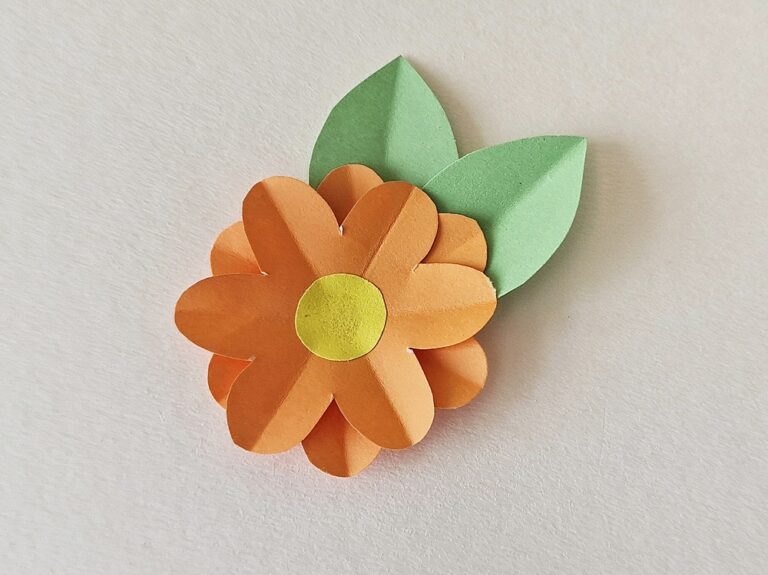DIY Spring Paper Garland - Big Family Blessings