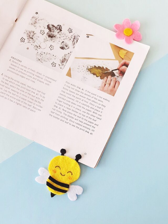 Bee Bookmark Craft - Big Family Blessings