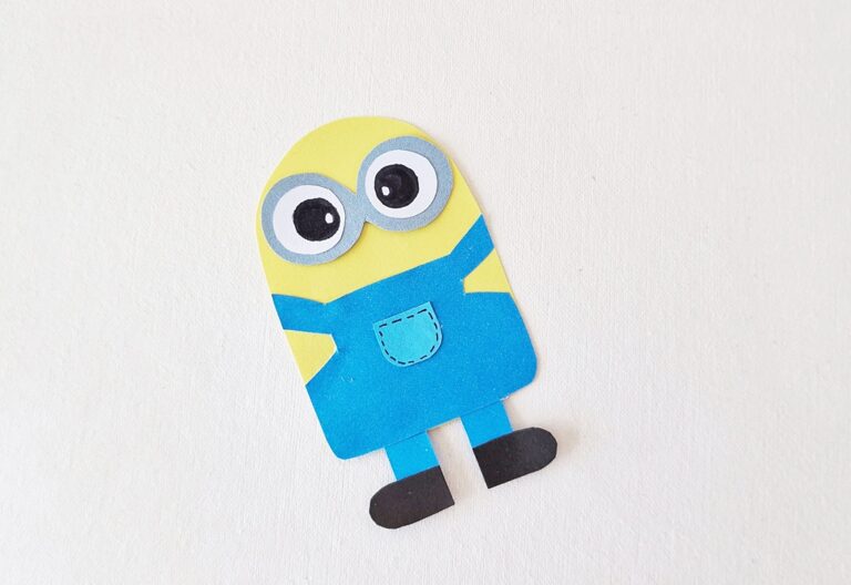 Minion Puppets - a Super Cute Minion Craft - Big Family Blessings