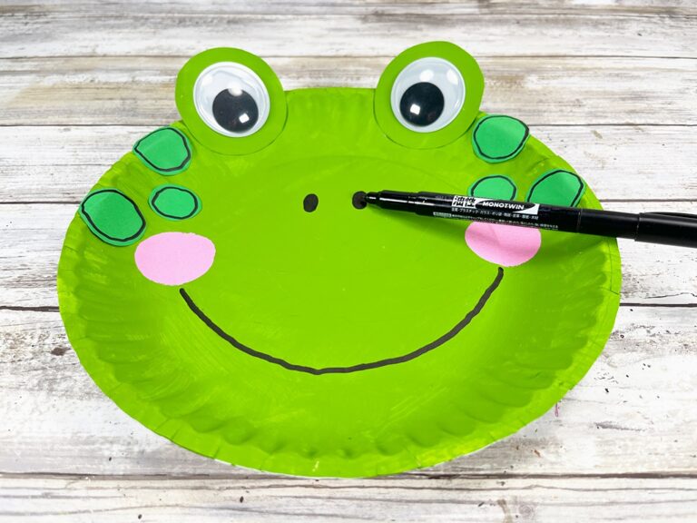 Paper Plate Frog Craft - Big Family Blessings